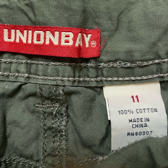 UNIONBAY | Pants & Jumpsuits | Union Bay Capris | Poshmark